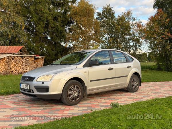 Форд Фокус 2006 в Таллин на AUTOMOTO.COM.LV Серый Форд Фокус 2006 в Таллин, объемом двигателя 1.60 л и пробегом 149 тыс. км за 999 €, фото 3 на AUTOMOTO.COM.LV