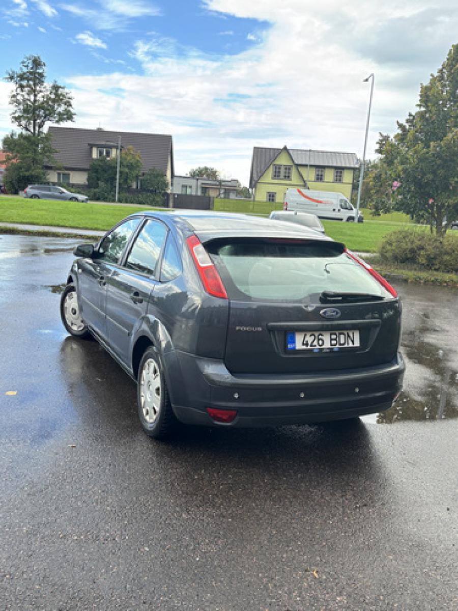 Grey Ford Focus 2006 in Tallinn, with an engine capacity of 0.00 L and mileage of 153 thousand km for 1900 €, photo 5 on AUTOMOTO.COM.LV