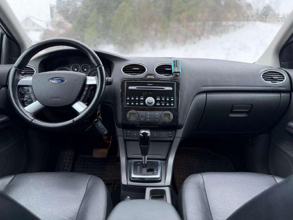 Pelēks Ford Focus 2007 Viļņa, ar dzinēja tilpumu 2.00 L un nobraukumu 280 tūkst. km par 1500 €, foto 8 vietnē AUTOMOTO.COM.LV