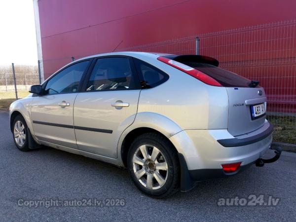 Pelēks Ford Focus 2007 Tartu, ar dzinēja tilpumu 1.60 L un nobraukumu 290 tūkst. km par 890 €, foto 3 vietnē AUTOMOTO.COM.LV