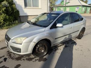 Grey Ford Focus 2007 in Kaunas, with an engine capacity of 1.60 L and mileage of 400 thousand km for 600 €, photo 10 on AUTOMOTO.COM.LV