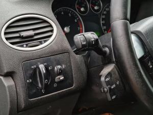 Pelēks Ford Focus 2007 Grobiņa, ar dzinēja tilpumu 1.60 L un nobraukumu 327 tūkst. km par 1200 €, foto 14 vietnē AUTOMOTO.COM.LV