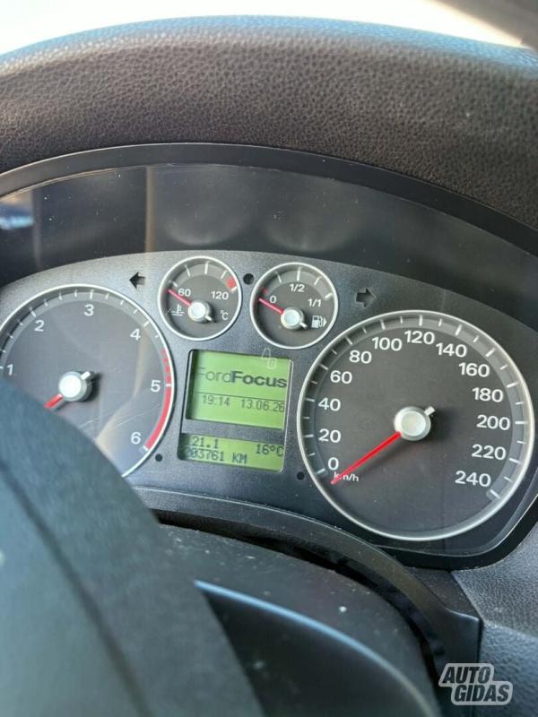 Grey Ford Focus 2007 in Silute, with an engine capacity of 2.00 L and mileage of 204 thousand km for 1500 €, photo 4 on AUTOMOTO.COM.LV