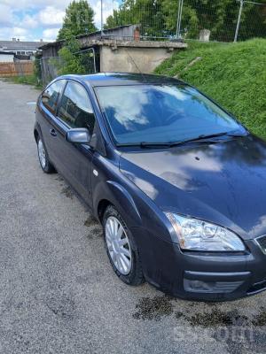 Grey Ford Focus 2007 in Kuldiga, with an engine capacity of 1.80 L and mileage of 242 thousand km for 1500 €, photo 3 on AUTOMOTO.COM.LV
