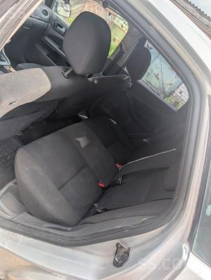 Grey Ford Focus 2007 in Jelgava, with an engine capacity of 1.60 L and mileage of 282 thousand km for 1200 €, photo 7 on AUTOMOTO.COM.LV