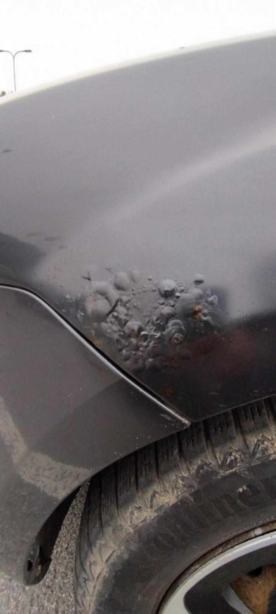 Pelēks Ford Focus 2007 Kohtla-Jerve, ar dzinēja tilpumu 1.80 L un nobraukumu 245 tūkst. km par 1750 €, foto 17 vietnē AUTOMOTO.COM.LV