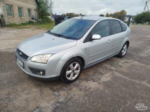Pelēks Ford Focus 2007 Kretinga, ar dzinēja tilpumu 1.60 L un nobraukumu 236 tūkst. km par 950 €, foto 3 vietnē AUTOMOTO.COM.LV