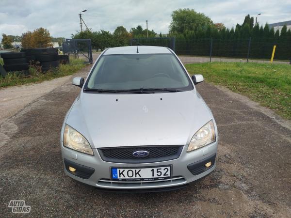 Grey Ford Focus 2007 in Kretinga, with an engine capacity of 1.60 L and mileage of 236 thousand km for 950 €, photo 8 on AUTOMOTO.COM.LV