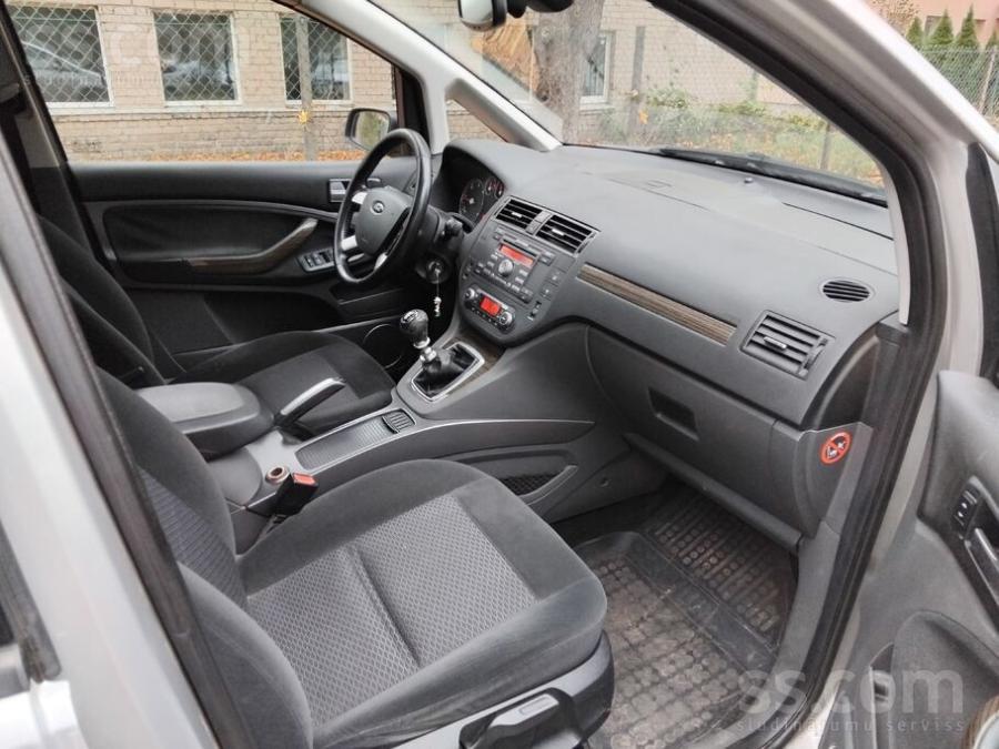 Pelēks Ford Focus 2007 Ogre, ar dzinēja tilpumu 2.00 L un nobraukumu 346 tūkst. km par 1750 €, foto 12 vietnē AUTOMOTO.COM.LV