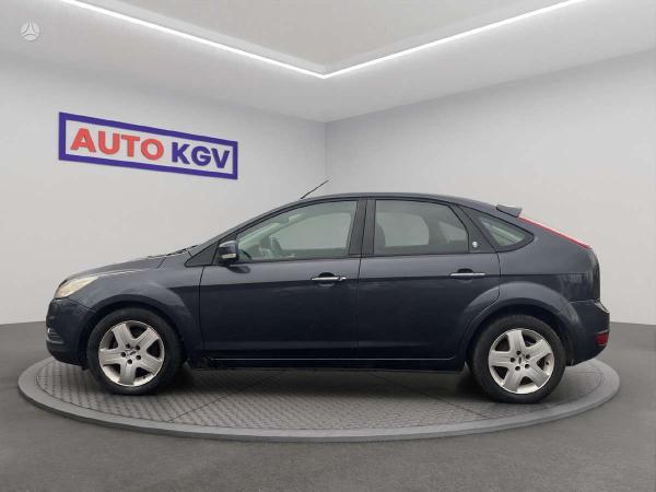 Pelēks Ford Focus 2008 Viļņa, ar dzinēja tilpumu 1.60 L un nobraukumu 315 tūkst. km par 1000 €, foto 2 vietnē AUTOMOTO.COM.LV