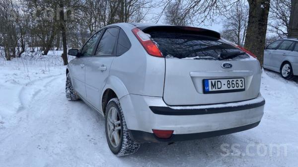 Grey Ford Focus 2008 in Dobele, with an engine capacity of 1.80 L and mileage of 372 thousand km for 1650 €, photo 3 on AUTOMOTO.COM.LV