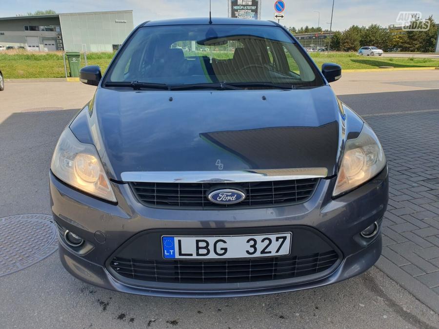 Grey Ford Focus 2008 in Kaunas, with an engine capacity of 1.60 L and mileage of 300 thousand km for 1850 €, photo 3 on AUTOMOTO.COM.LV