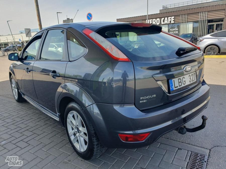 Grey Ford Focus 2008 in Kaunas, with an engine capacity of 1.60 L and mileage of 300 thousand km for 1850 €, photo 7 on AUTOMOTO.COM.LV