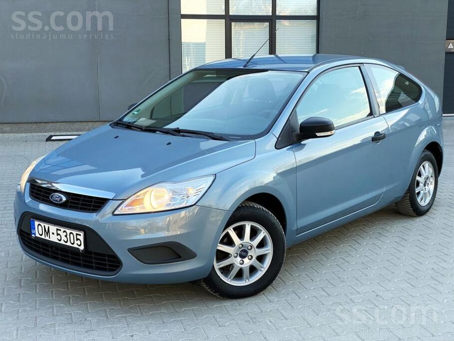 Grey Ford Focus 2008 in Riga, with an engine capacity of 1.40 L and mileage of 240 thousand km for 2600 €, photo 3 on AUTOMOTO.COM.LV