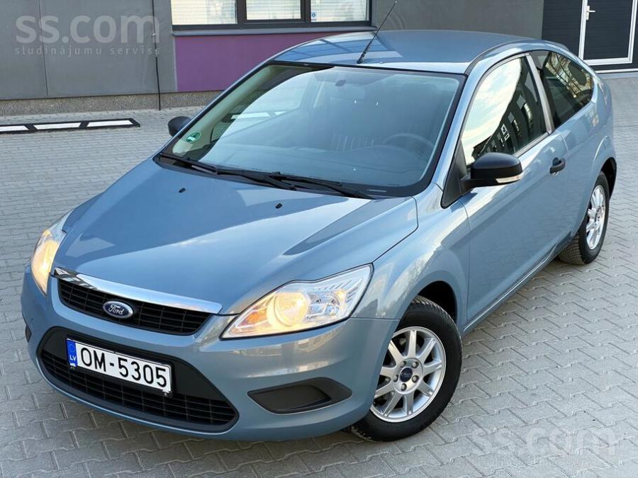 Grey Ford Focus 2008 in Riga, with an engine capacity of 1.40 L and mileage of 240 thousand km for 2600 €, photo 5 on AUTOMOTO.COM.LV