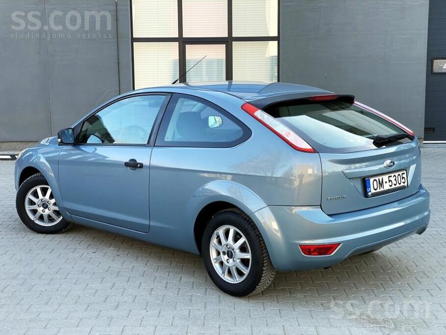 Grey Ford Focus 2008 in Riga, with an engine capacity of 1.40 L and mileage of 240 thousand km for 2600 €, photo 7 on AUTOMOTO.COM.LV