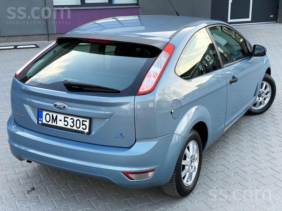 Grey Ford Focus 2008 in Riga, with an engine capacity of 1.40 L and mileage of 240 thousand km for 2600 €, photo 10 on AUTOMOTO.COM.LV