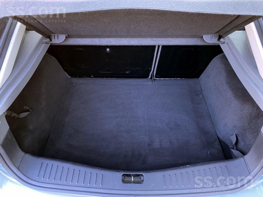 Grey Ford Focus 2008 in Riga, with an engine capacity of 1.40 L and mileage of 240 thousand km for 2600 €, photo 22 on AUTOMOTO.COM.LV