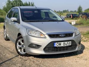 Grey Ford Focus 2008 in Riga, with an engine capacity of 1.60 L and mileage of 195 thousand km for 3995 €, photo  on AUTOMOTO.COM.LV