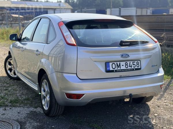 Grey Ford Focus 2008 in Riga, with an engine capacity of 1.60 L and mileage of 195 thousand km for 3995 €, photo 2 on AUTOMOTO.COM.LV