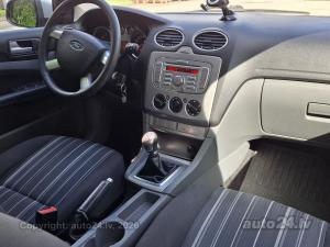 Pelēks Ford Focus 2008 Tartu, ar dzinēja tilpumu 1.60 L un nobraukumu 150 tūkst. km par 2499 €, foto 9 vietnē AUTOMOTO.COM.LV