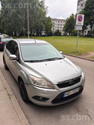Grey Ford Focus 2008 in Riga, with an engine capacity of 1.60 L and mileage of 313 thousand km for 600 €, photo  on AUTOMOTO.COM.LV