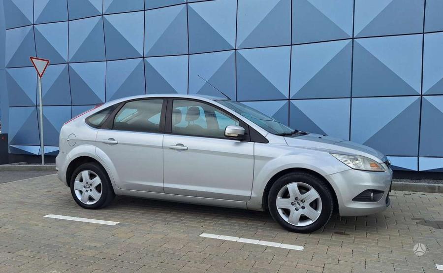 Pelēks Ford Focus 2008 Šilutė, ar dzinēja tilpumu 1.56 L un nobraukumu 155 tūkst. km par 2650 €, foto 4 vietnē AUTOMOTO.COM.LV