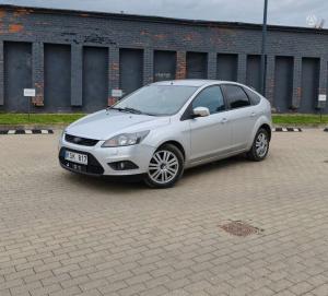 Pelēks Ford Focus 2008 Kauņa, ar dzinēja tilpumu 2.00 L un nobraukumu 245 tūkst. km par 1650 €, foto  vietnē AUTOMOTO.COM.LV