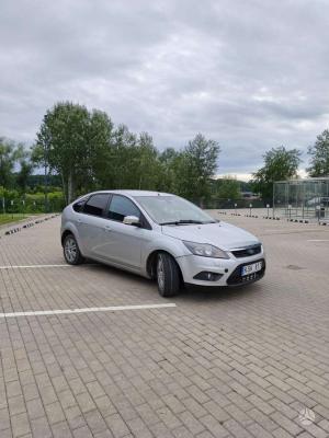 Grey Ford Focus 2008 in Kaunas, with an engine capacity of 2.00 L and mileage of 245 thousand km for 1650 €, photo 6 on AUTOMOTO.COM.LV