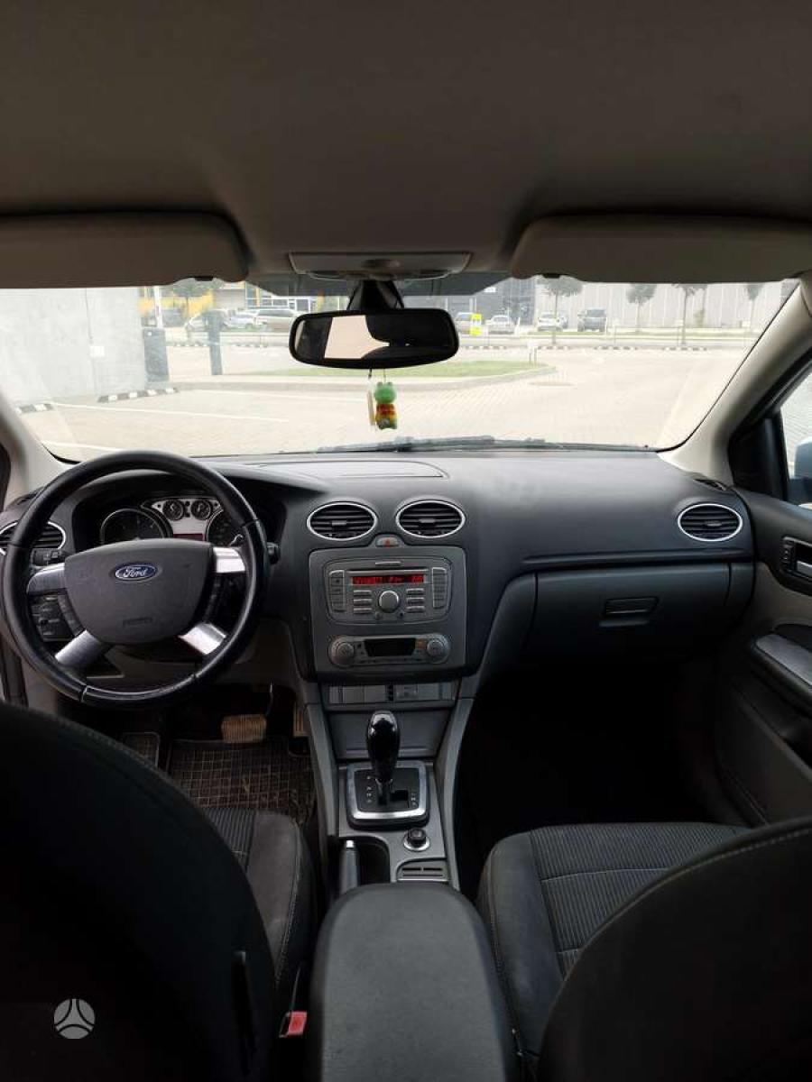 Grey Ford Focus 2008 in Kaunas, with an engine capacity of 2.00 L and mileage of 245 thousand km for 1650 €, photo 12 on AUTOMOTO.COM.LV