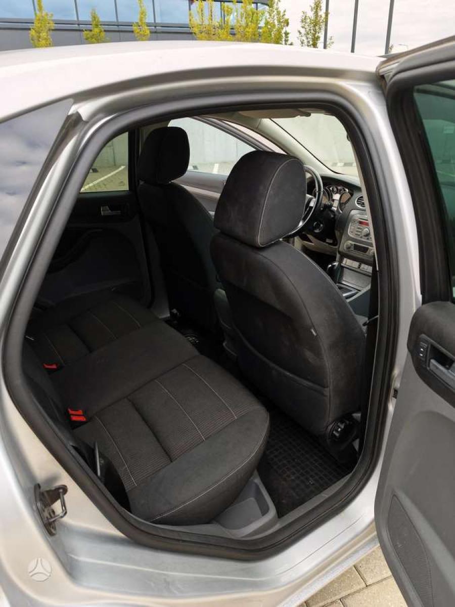 Grey Ford Focus 2008 in Kaunas, with an engine capacity of 2.00 L and mileage of 245 thousand km for 1650 €, photo 14 on AUTOMOTO.COM.LV