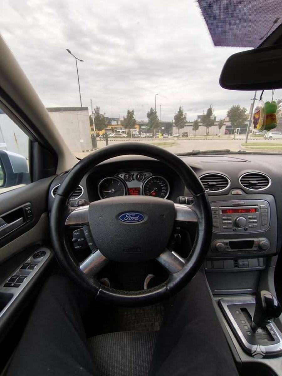 Grey Ford Focus 2008 in Kaunas, with an engine capacity of 2.00 L and mileage of 245 thousand km for 1650 €, photo 22 on AUTOMOTO.COM.LV