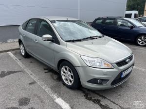 Pelēks Ford Focus 2008 Viļņa, ar dzinēja tilpumu 1.60 L un nobraukumu 157 tūkst. km par 1590 €, foto  vietnē AUTOMOTO.COM.LV