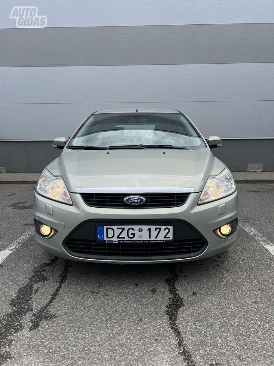 Pelēks Ford Focus 2008 Viļņa, ar dzinēja tilpumu 1.60 L un nobraukumu 157 tūkst. km par 1590 €, foto 6 vietnē AUTOMOTO.COM.LV