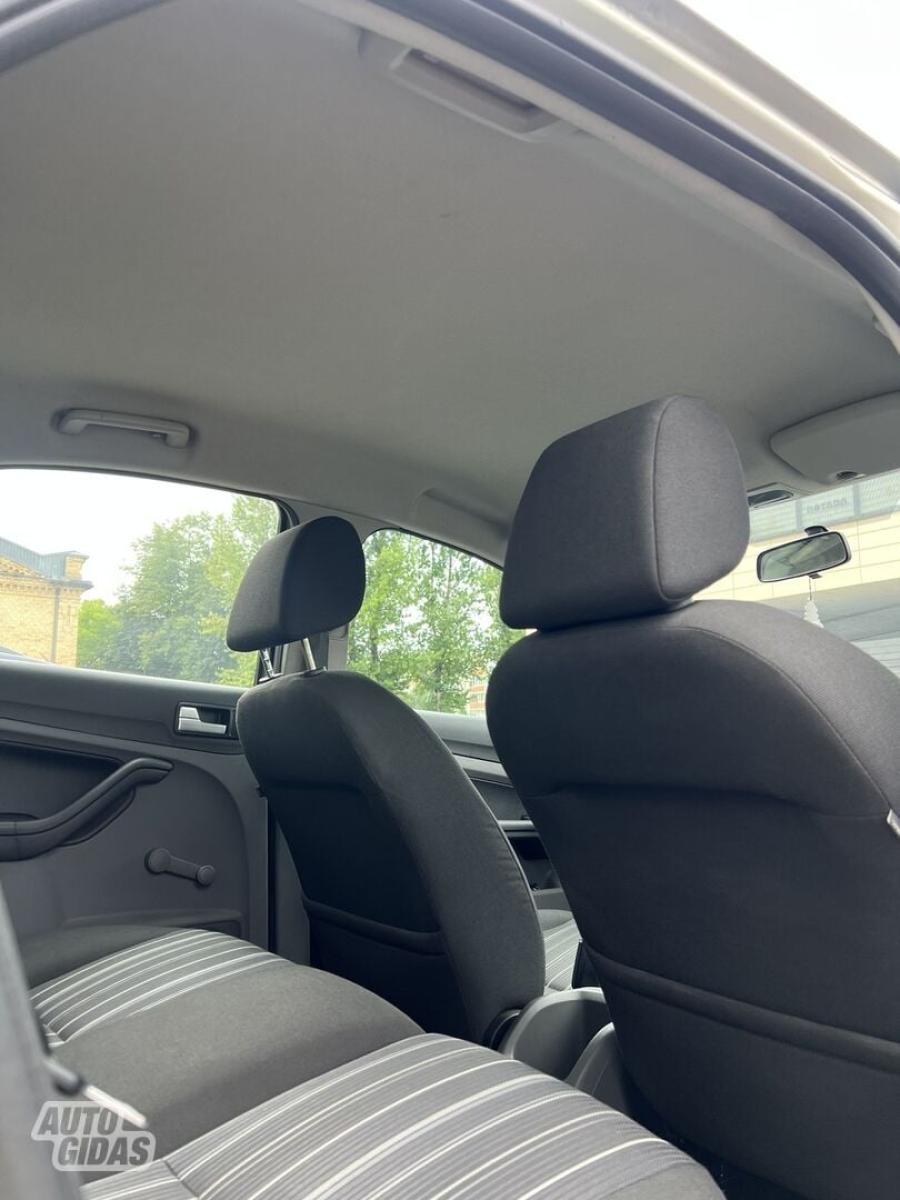 Pelēks Ford Focus 2008 Viļņa, ar dzinēja tilpumu 1.60 L un nobraukumu 157 tūkst. km par 1590 €, foto 11 vietnē AUTOMOTO.COM.LV