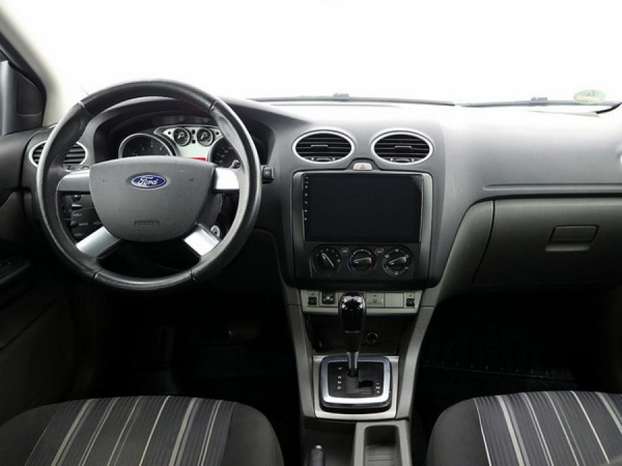 Pelēks Ford Focus 2008 Tallina, ar dzinēja tilpumu 1.60 L un nobraukumu 279 tūkst. km par 1199 €, foto 6 vietnē AUTOMOTO.COM.LV