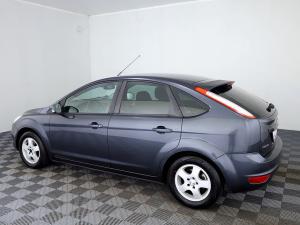 Pelēks Ford Focus 2008 Tallina, ar dzinēja tilpumu 1.60 L un nobraukumu 279 tūkst. km par 1199 €, foto 12 vietnē AUTOMOTO.COM.LV
