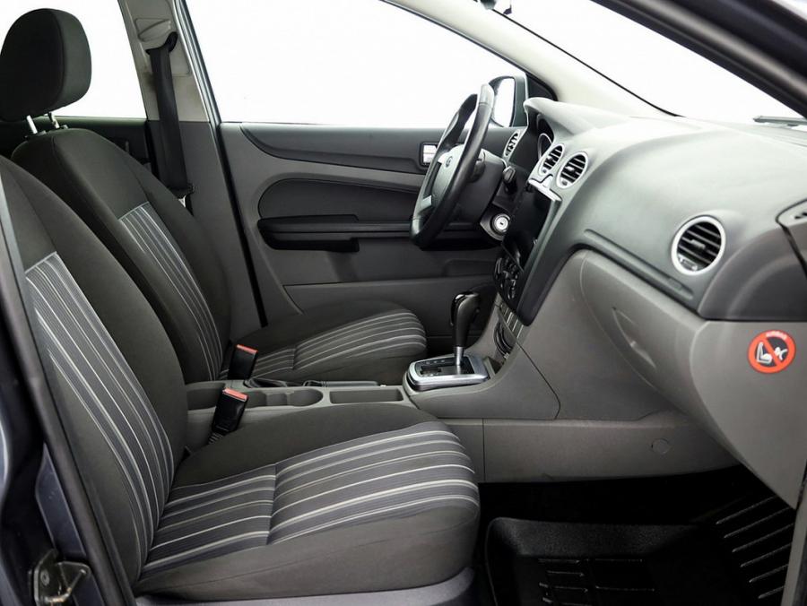 Pelēks Ford Focus 2008 Tallina, ar dzinēja tilpumu 1.60 L un nobraukumu 279 tūkst. km par 1199 €, foto 14 vietnē AUTOMOTO.COM.LV