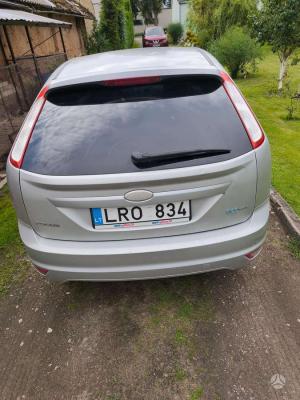 Pelēks Ford Focus 2008 Šauļi, ar dzinēja tilpumu 1.60 L un nobraukumu 338 tūkst. km par 1500 €, foto 7 vietnē AUTOMOTO.COM.LV