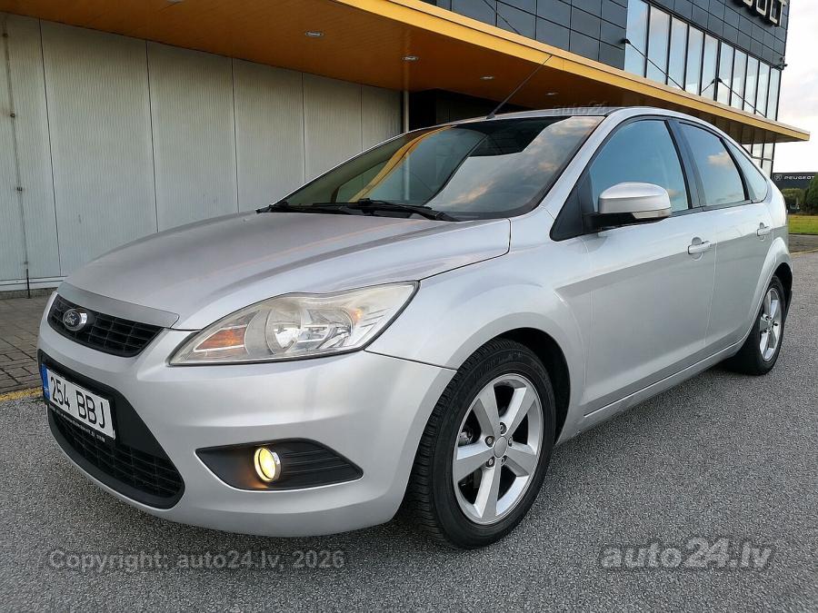 Pelēks Ford Focus 2008 Tartu, ar dzinēja tilpumu 1.60 L un nobraukumu 260 tūkst. km par 990 €, foto 3 vietnē AUTOMOTO.COM.LV
