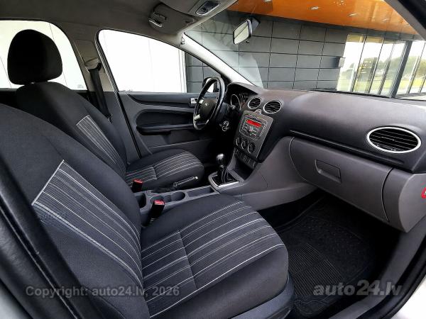 Grey Ford Focus 2008 in Tartu, with an engine capacity of 1.60 L and mileage of 260 thousand km for 990 €, photo 6 on AUTOMOTO.COM.LV