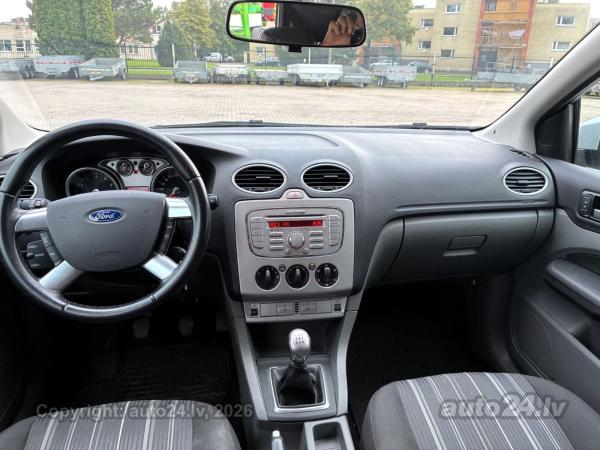 Pelēks Ford Focus 2008 Pērnava, ar dzinēja tilpumu 1.60 L un nobraukumu 104 tūkst. km par 2890 €, foto 8 vietnē AUTOMOTO.COM.LV