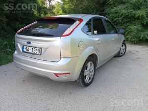 Grey Ford Focus 2008 in Riga, with an engine capacity of 1.60 L and mileage of 192 thousand km for 2200 €, photo 4 on AUTOMOTO.COM.LV