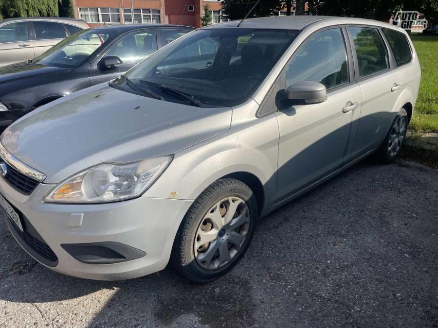 Pelēks Ford Focus 2009 Klaipėda, ar dzinēja tilpumu 1.40 L un nobraukumu 300 tūkst. km par 1000 €, foto 4 vietnē AUTOMOTO.COM.LV