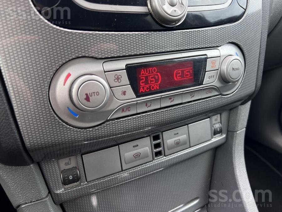 Pelēks Ford Focus 2009 Limbaži, ar dzinēja tilpumu 2.00 L un nobraukumu 220 tūkst. km par 3550 €, foto 16 vietnē AUTOMOTO.COM.LV