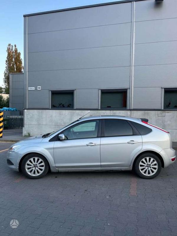 Grey Ford Focus 2009 in Kaunas, with an engine capacity of 1.56 L and mileage of 270 thousand km for 1700 €, photo 3 on AUTOMOTO.COM.LV