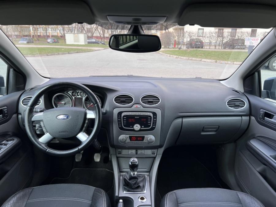Grey Ford Focus 2009 in Riga, with an engine capacity of 2.00 L and mileage of 220 thousand km for 3850 €, photo 20 on AUTOMOTO.COM.LV