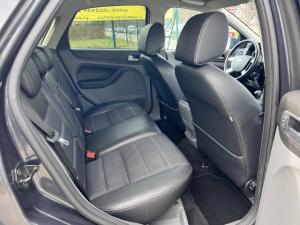 Grey Ford Focus 2009 in Riga, with an engine capacity of 2.00 L and mileage of 220 thousand km for 3850 €, photo 21 on AUTOMOTO.COM.LV