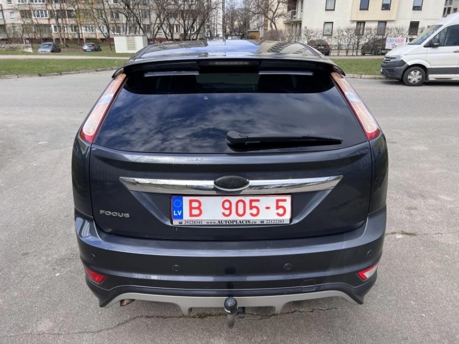 Grey Ford Focus 2009 in Riga, with an engine capacity of 2.00 L and mileage of 220 thousand km for 3850 €, photo 4 on AUTOMOTO.COM.LV