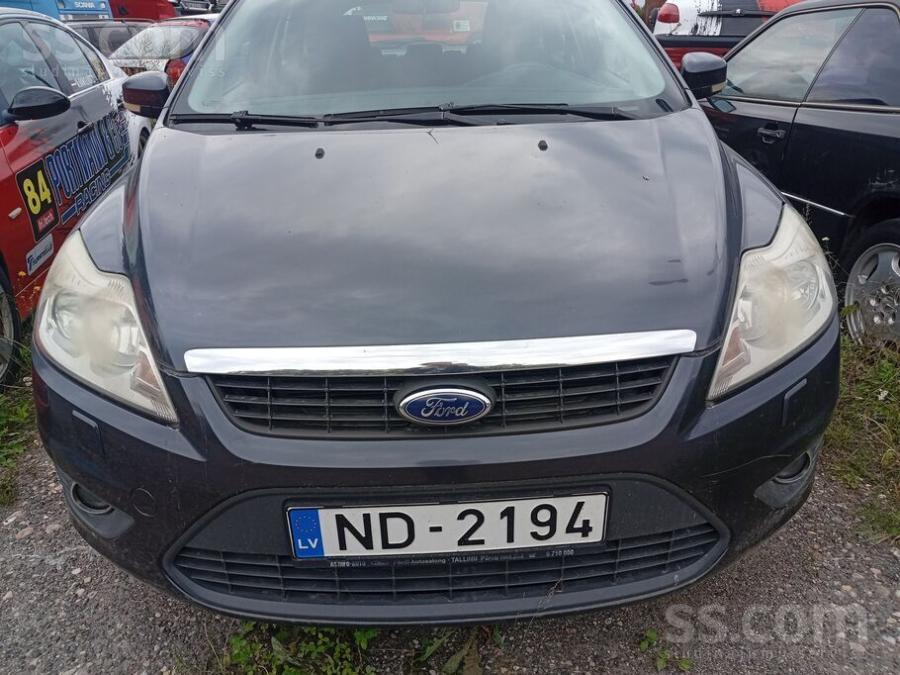 Grey Ford Focus 2009 in Riga, with an engine capacity of 1.60 L and mileage of 263 thousand km for 400 €, photo 3 on AUTOMOTO.COM.LV